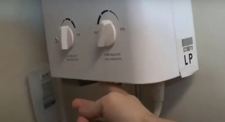 Top 5 Best Electric Tankless Water Heaters for RV [May 2024 Review ...