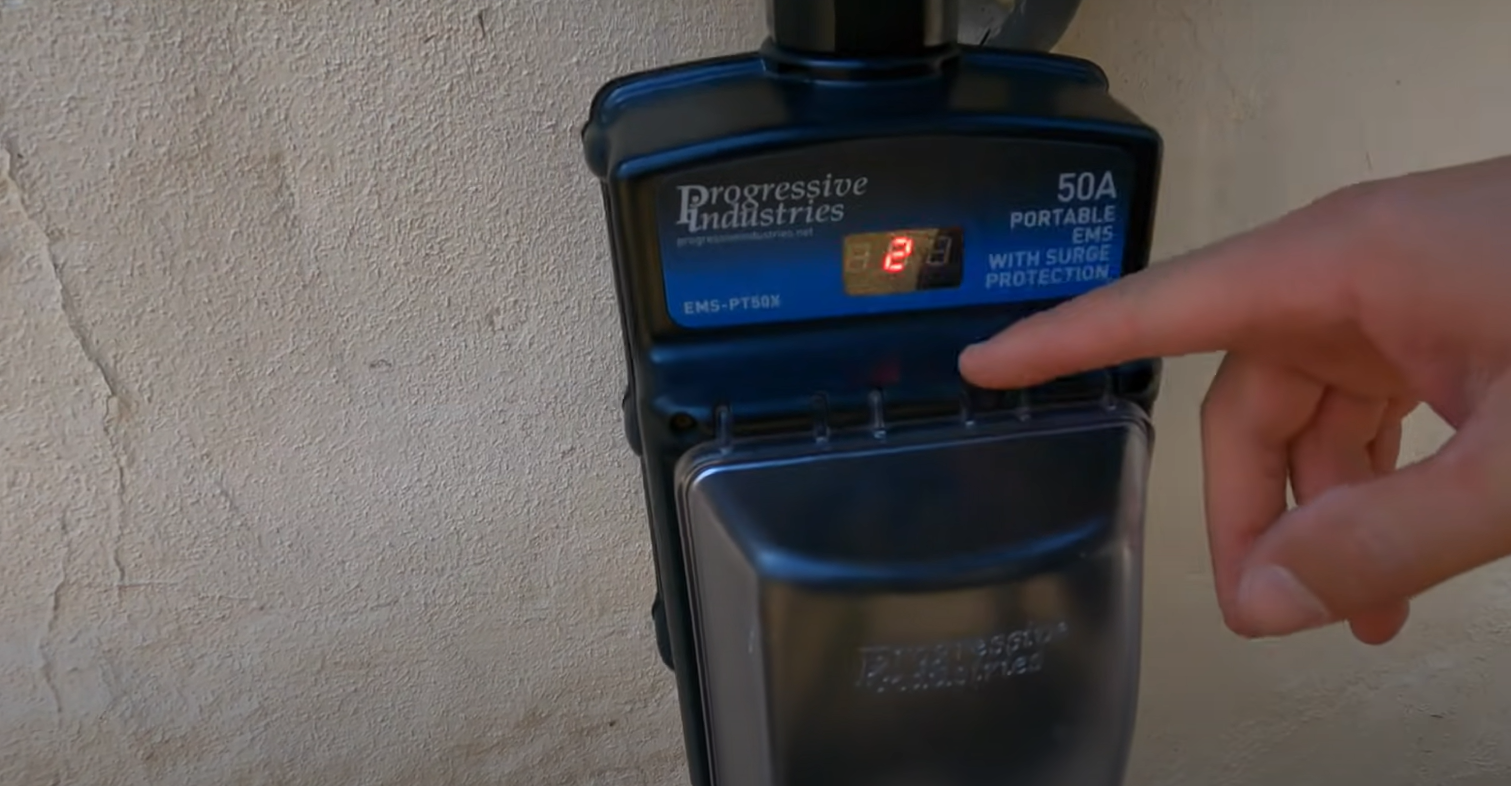 Top 5 Best RV Surge Protectors [February 2025 Review] - RVProfy