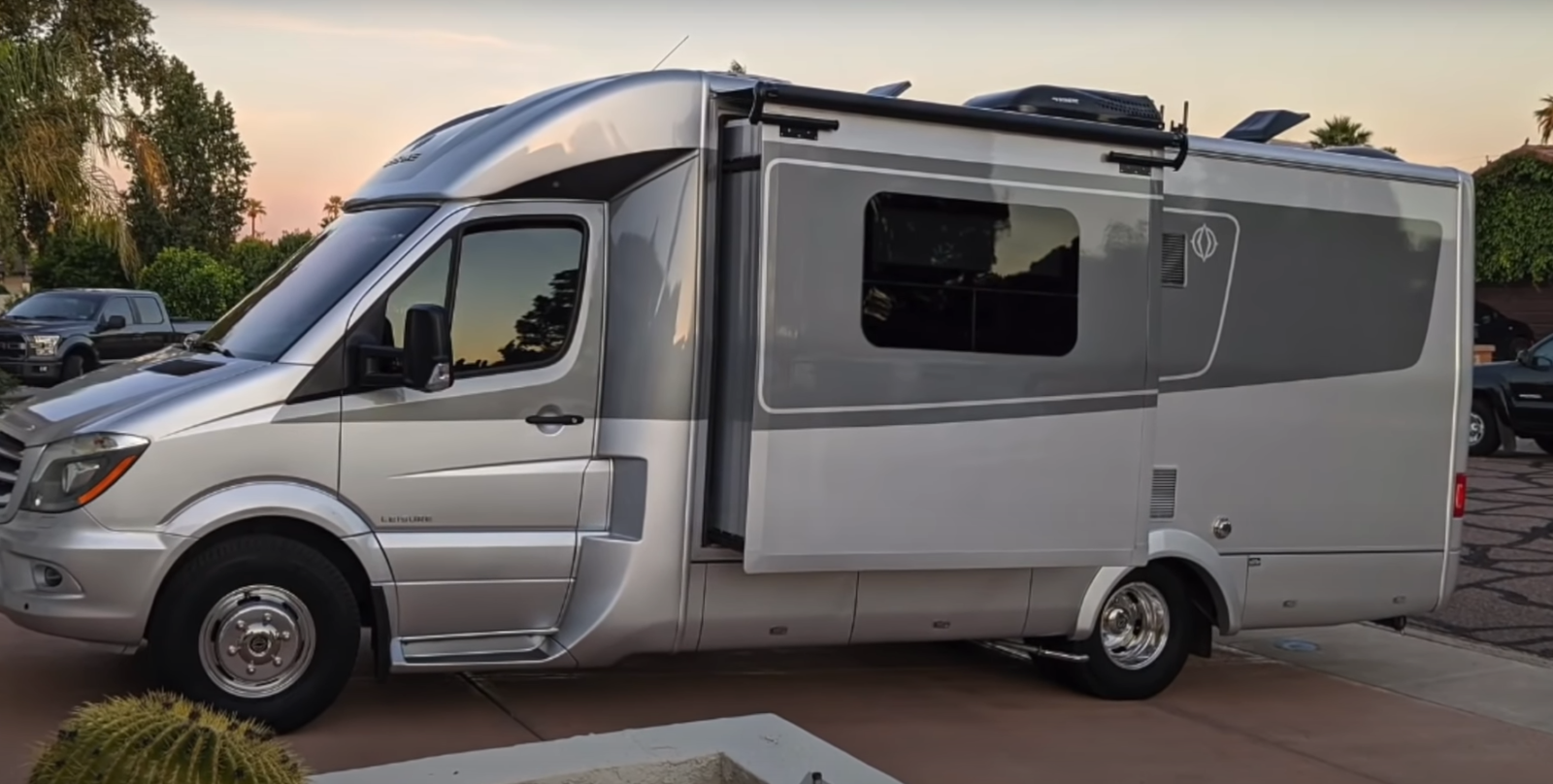 How Do RV Dealers Determine Trade in Value? - RVProfy